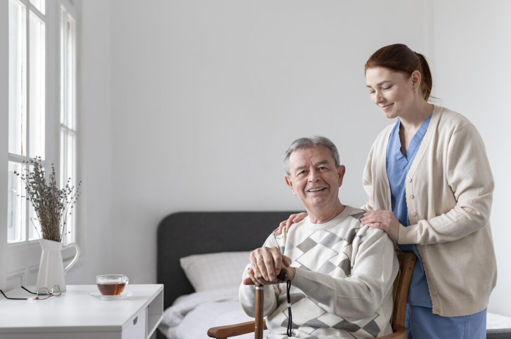 Best Elderly Care Services in Mumbai | Elderly Caretaker Services